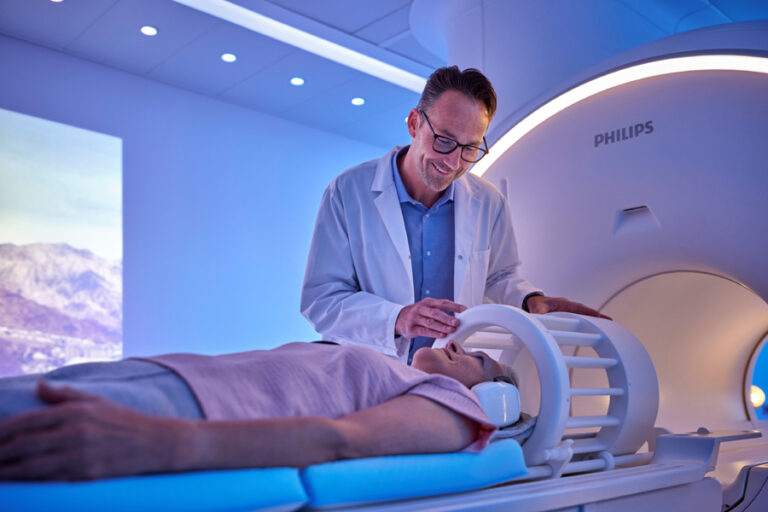 เปิดตัว Philips MR7700 เทคโนโลยีด้านการตรวจวินิจฉัย - คนกับความคิด ...